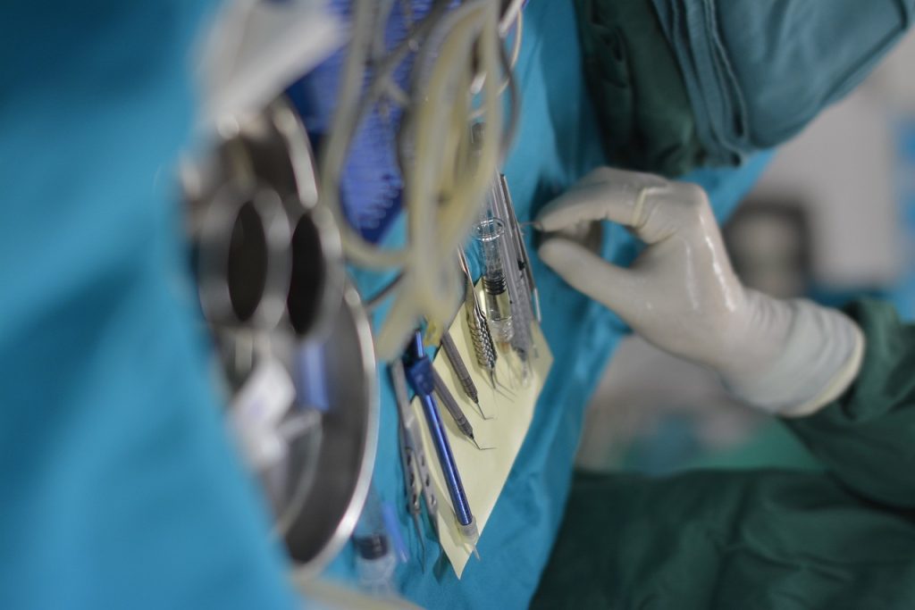 Transvaginal Mesh Surgery: 5 Things Every Woman Should Know - CelebsToWiki